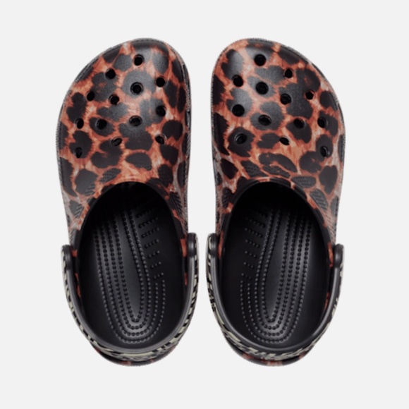 CROCS | Shoes | Crocs Mens And Womens Shoes Classic Animal Print Clogs ...